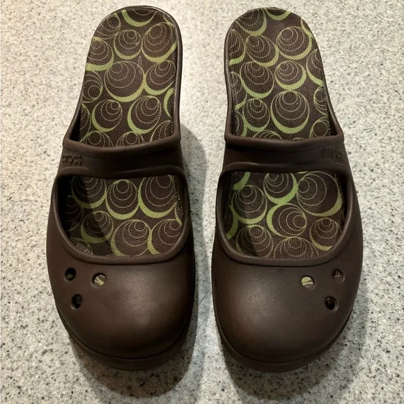 CROCS | Shoes | Crocs Frances Mary Janes Brown Wedge Slip On Clog ...